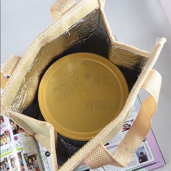 Starbucks | Bags | New Starbucks Insulated Lunch Box Tote Bag Cooler ...